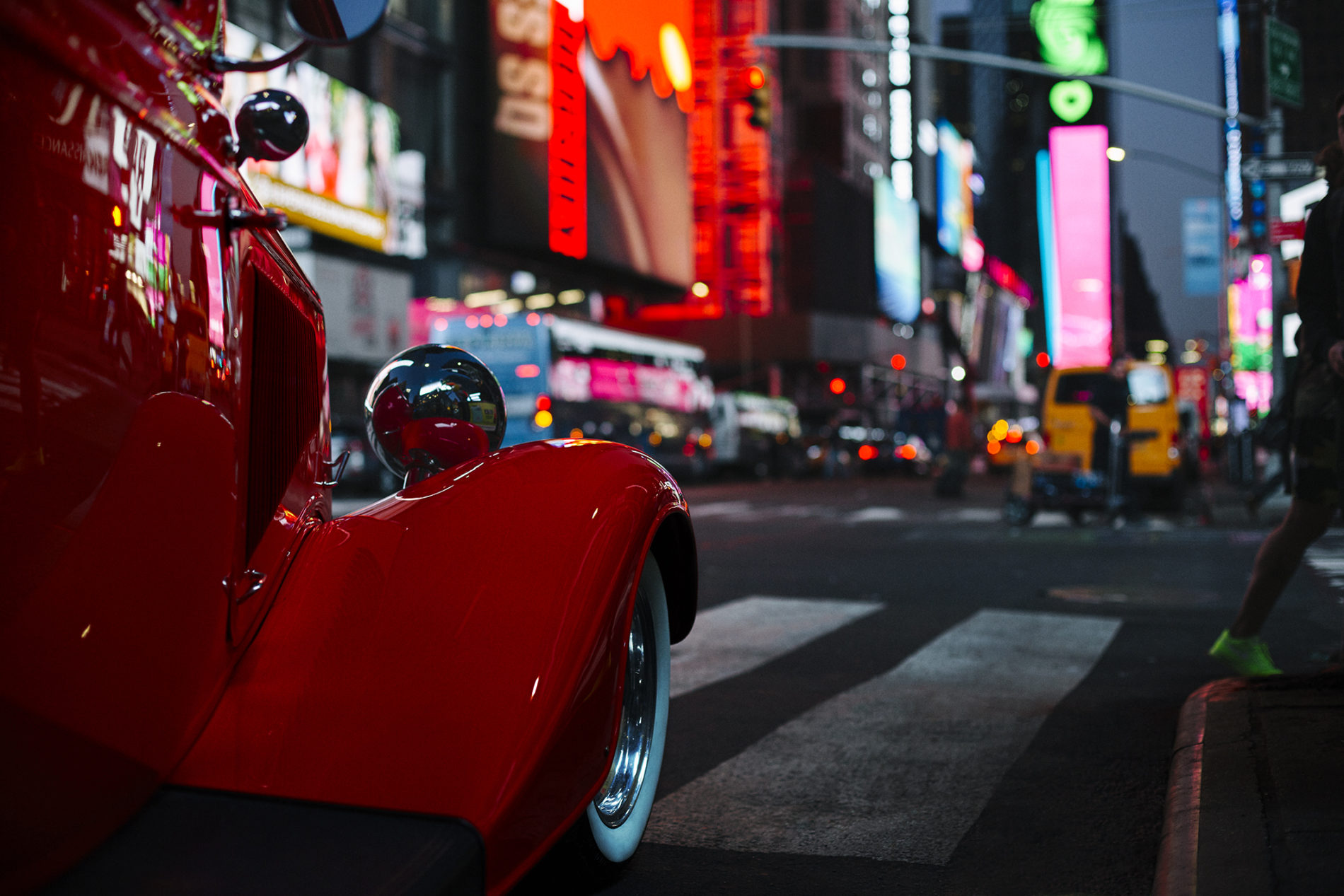 BACK TO THE FUTURE: Nowaday Cars - WONDERLUST