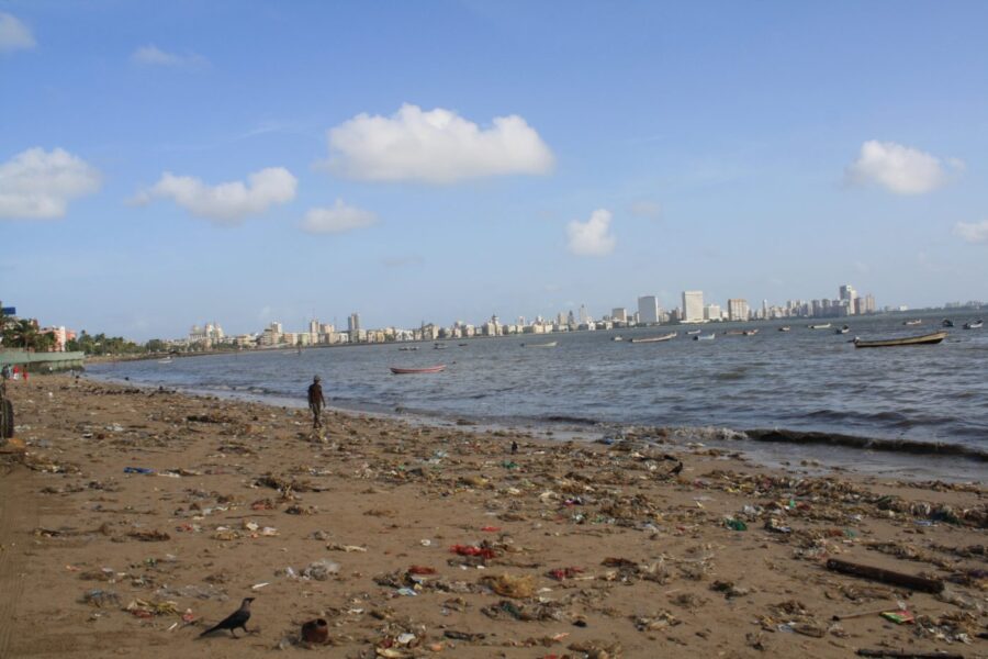 The World's Worst Beaches - WONDERLUST