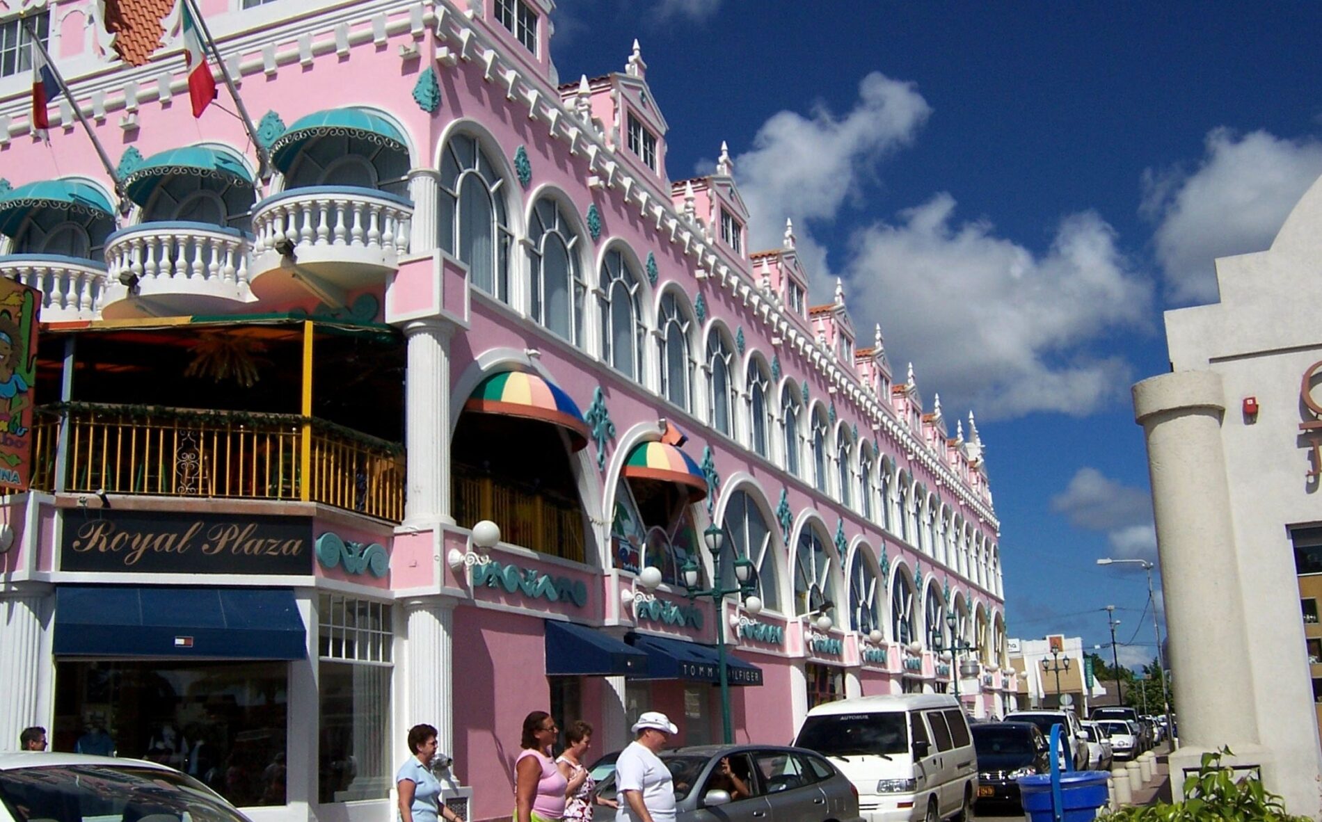 What to Consider to Retire In Paradise - WONDERLUST