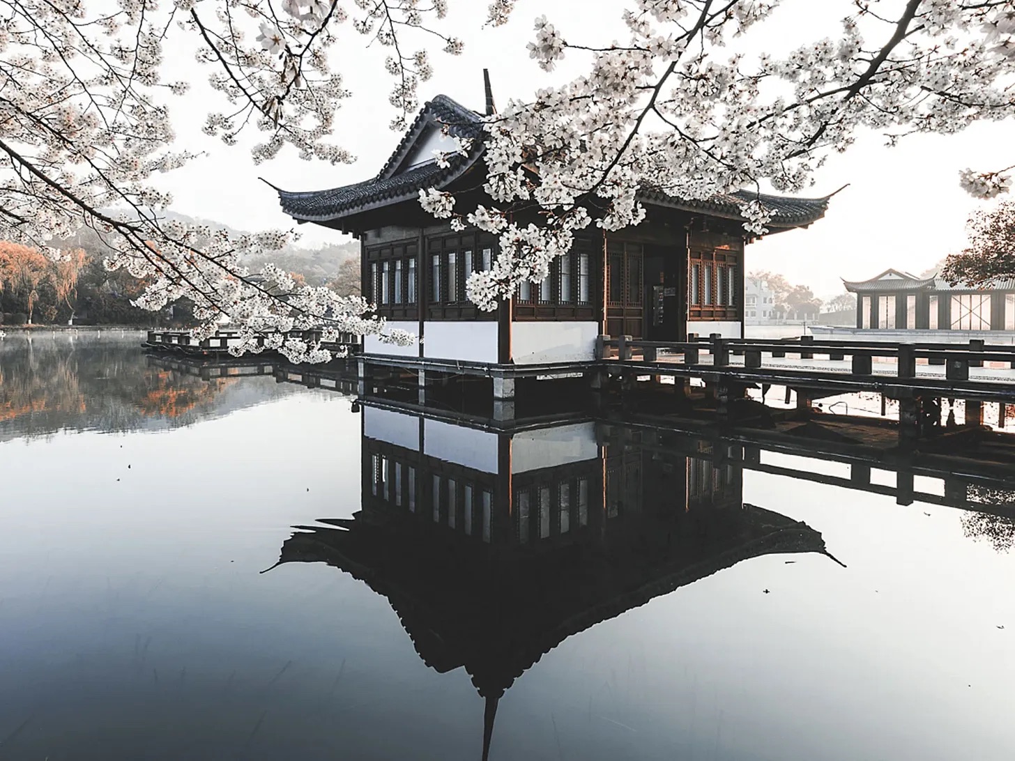 Hangzhou, The Lesser Known Great City of China - WONDERLUST